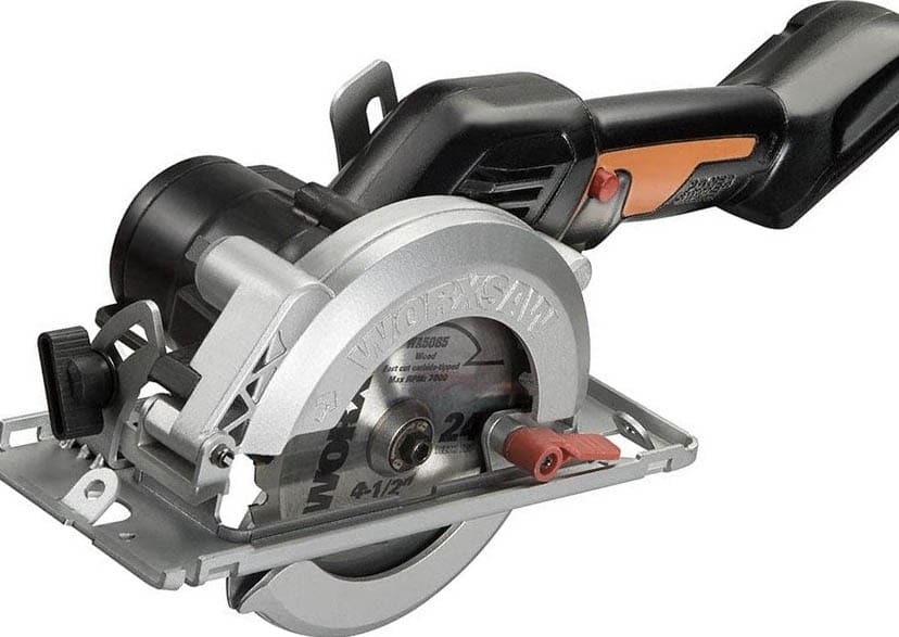 Best Compact Circular Saw for Woodworking in 2021