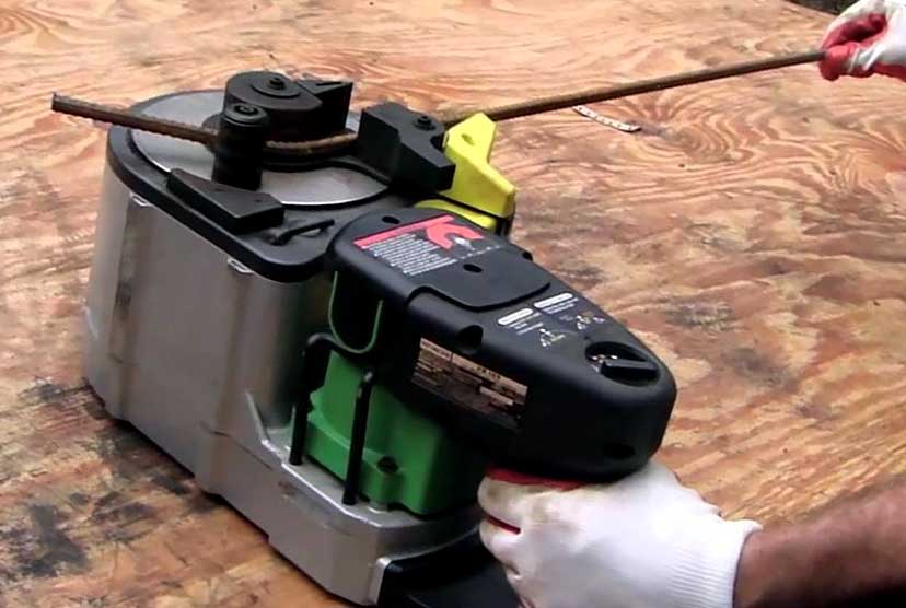 Best rebar bender: electric and manual rebar bending machines review
